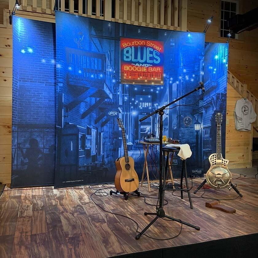 SHOWFLEX | EXPOGO Displays & Graphics, Inc.